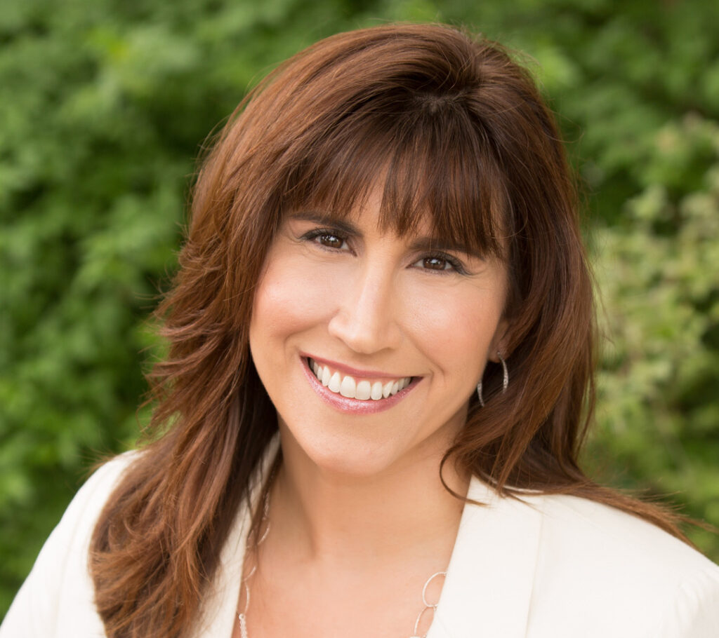 Meet Maura Thomas of Regain Your Time – Voyage Austin