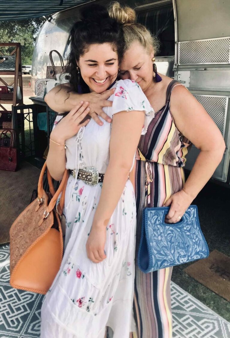 Hidden Gems: Meet Hanna Galbraith of Runaway Luna Lifestyle - Voyage Austin
