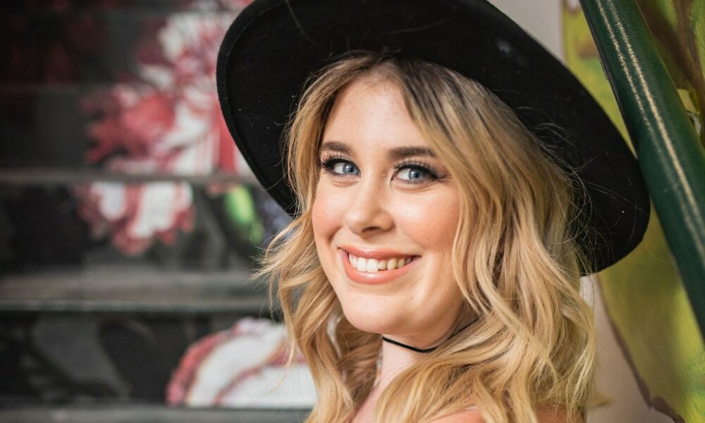 Daily Inspiration: Meet Taylor Shira - Voyage Austin
