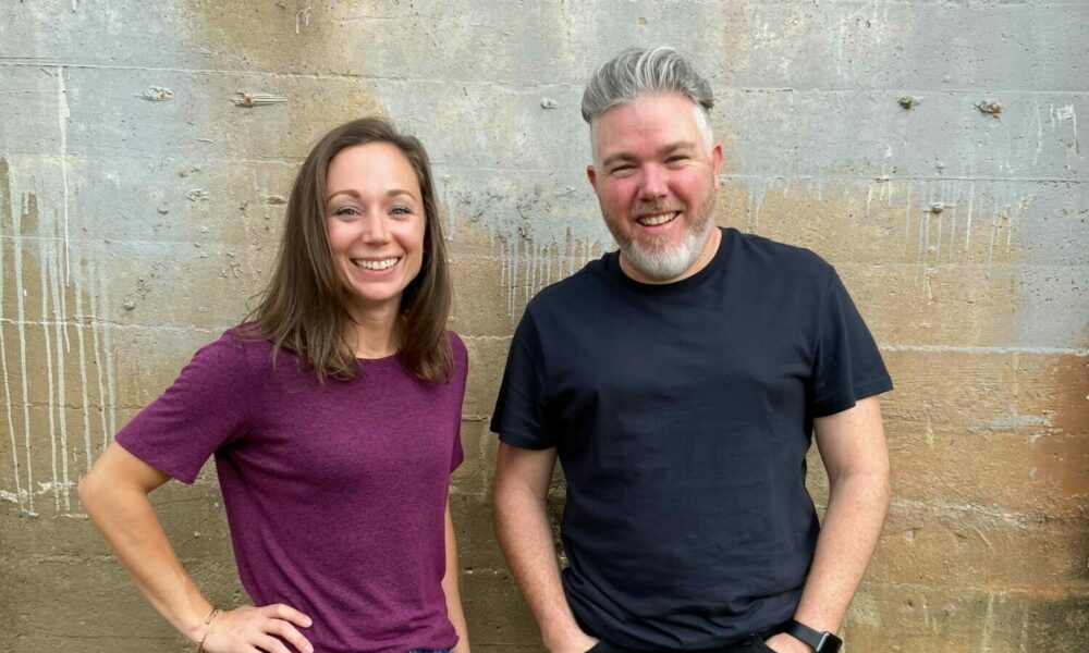 Meet Lucas and Liz from Glow - Voyage Austin