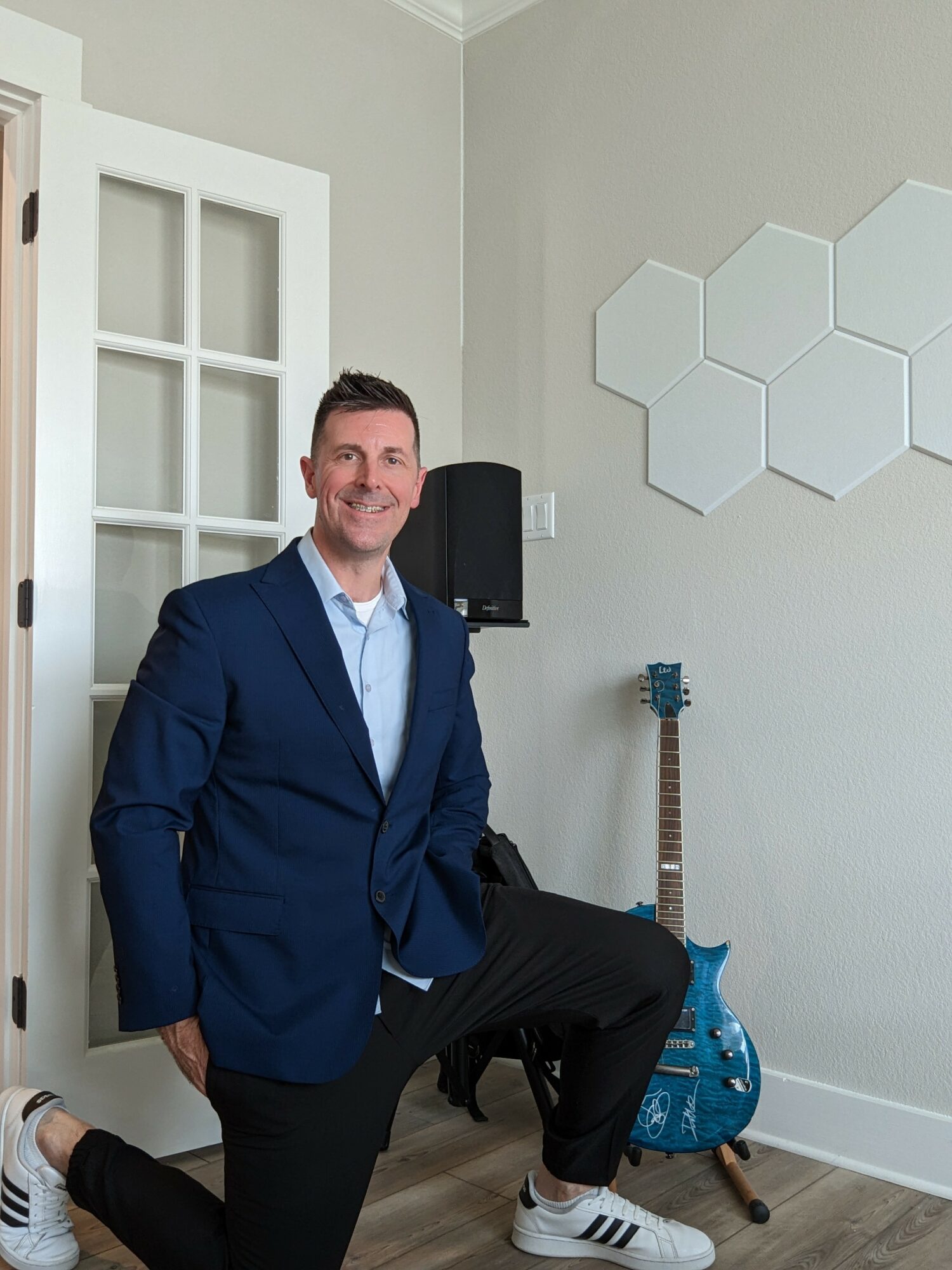 Community Highlights: Meet Dominick Lamorte of Sha-Ron Entertainment ...