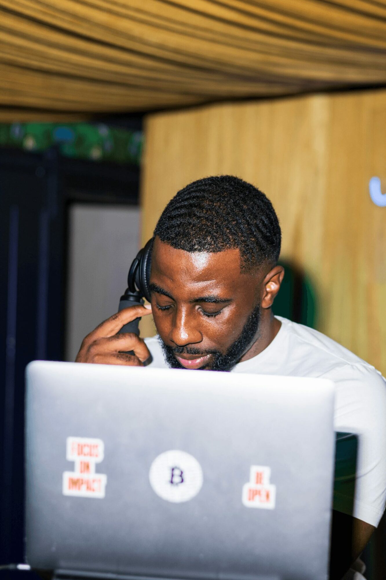 Conversations with English Dom - Voyage Austin