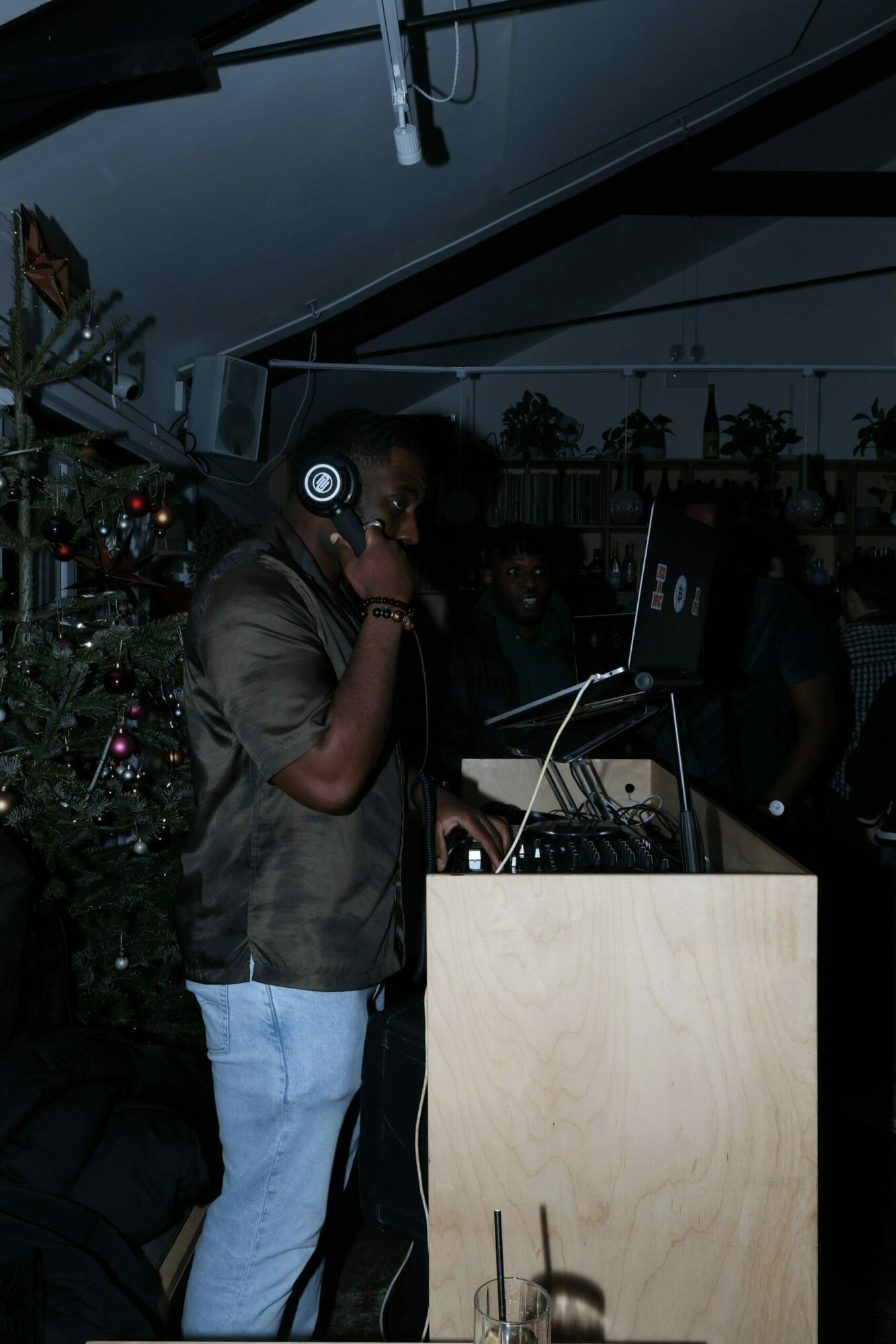 Conversations with English Dom - Voyage Austin