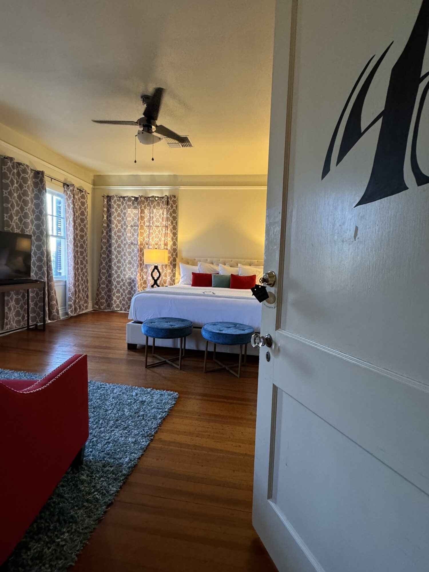 Community Highlights: Meet Suzy & Keith Hankins of Main Street House ...