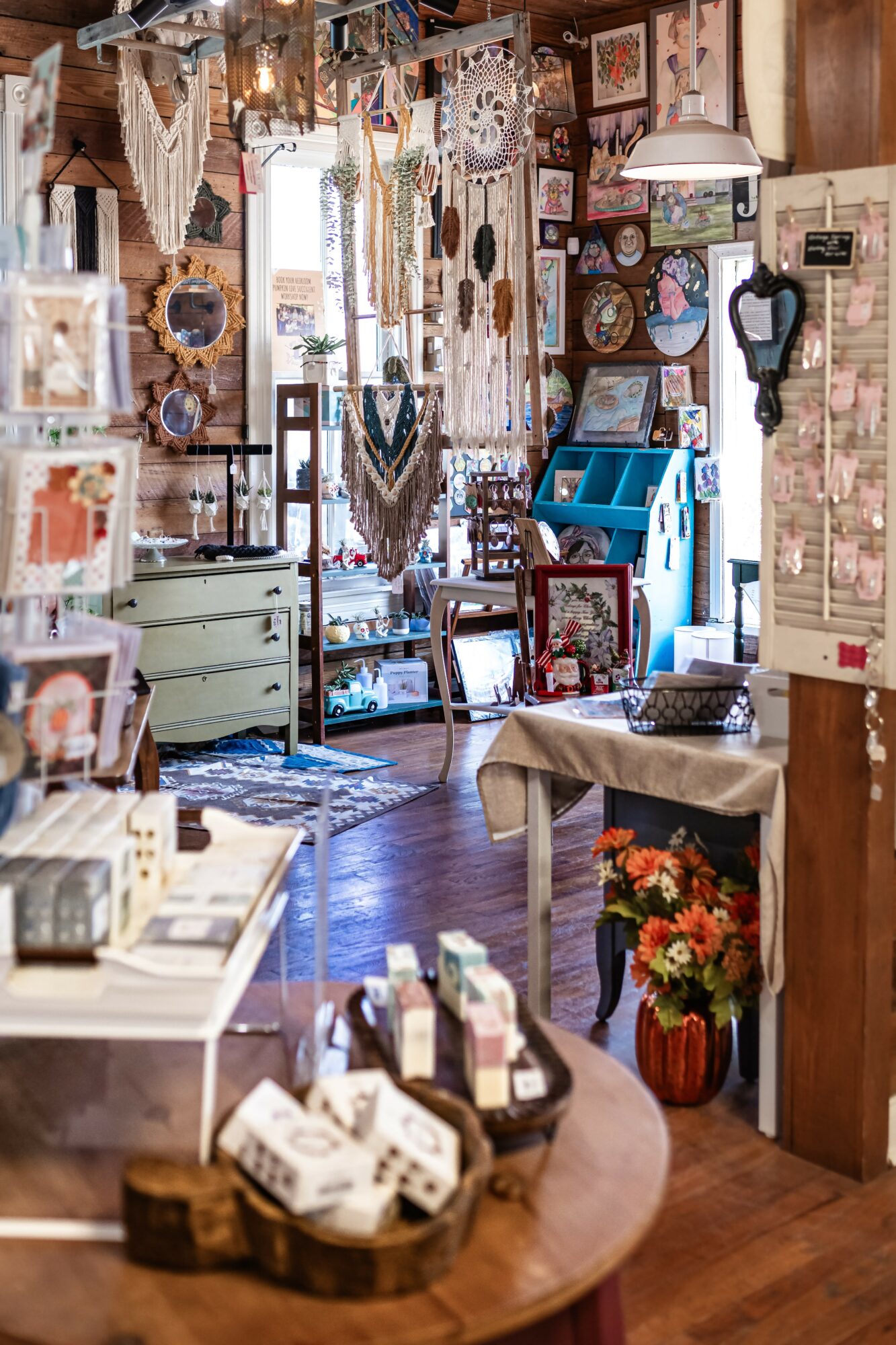Daily Inspiration: Meet Brandee Dickinson - Voyage Austin
