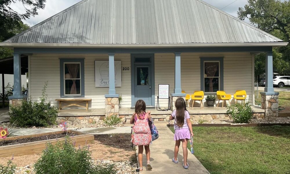 Daily Inspiration: Meet Kristen Cearbaugh & Melissa Yoder - Voyage Austin