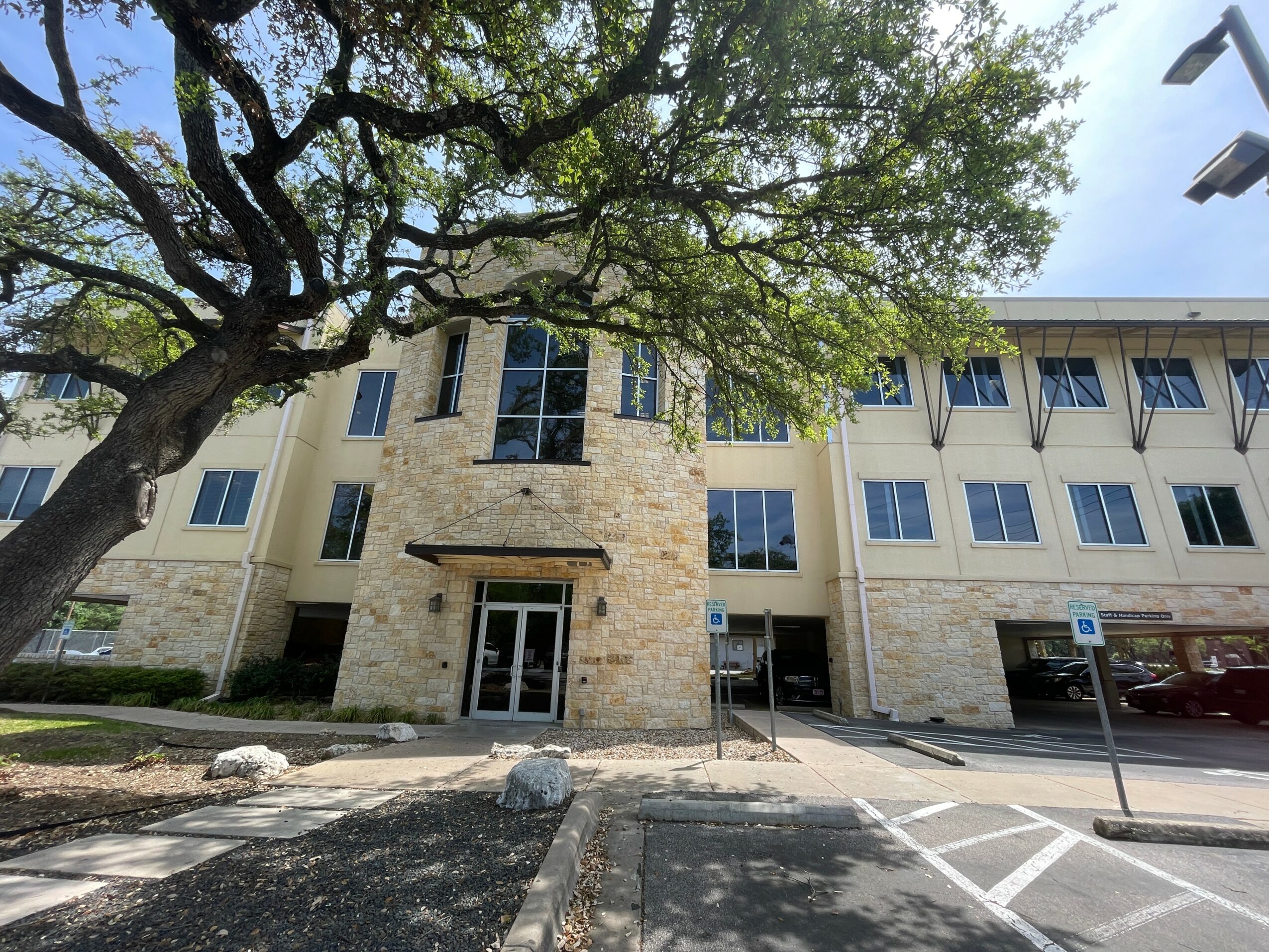 Inspiring Conversations with Andre Levesque of Levesque Plastic Surgery ...