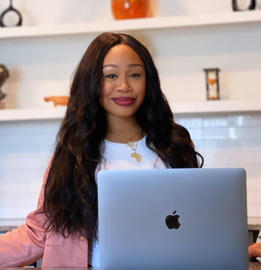 Daily Inspiration: Meet Yani Larie - Voyage Austin