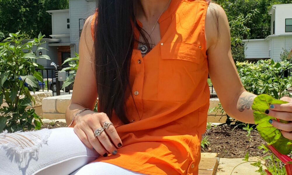 Conversations with Annette Castillo - Voyage Austin