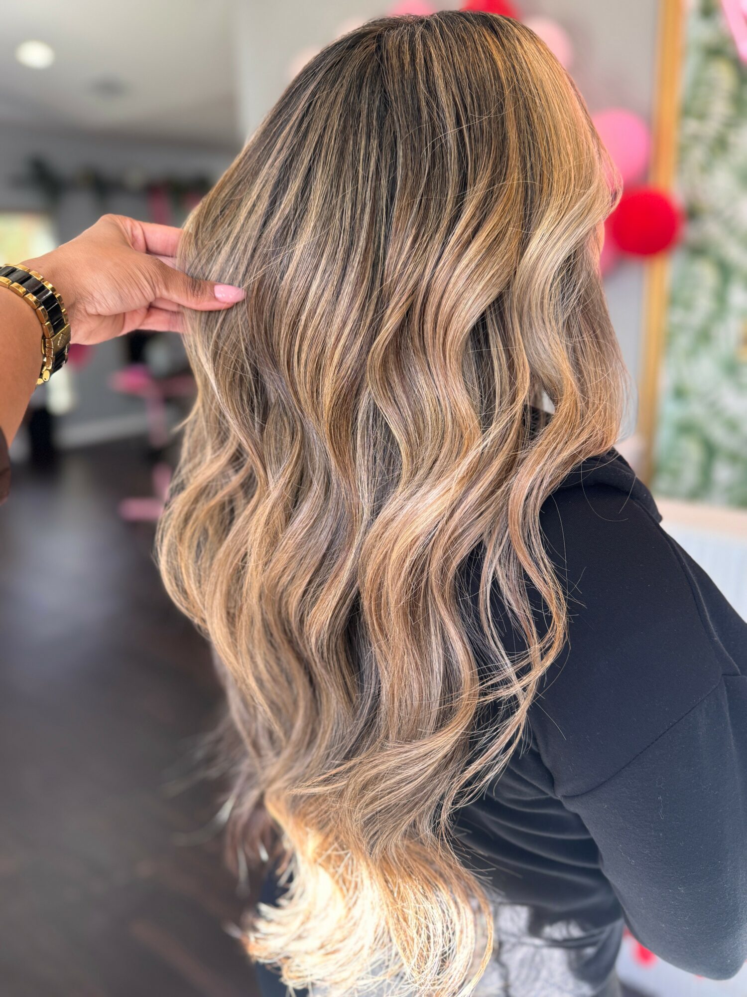 Community Highlights: Meet Lisaura Ortiz Figueroa of Vibras Beauty ...