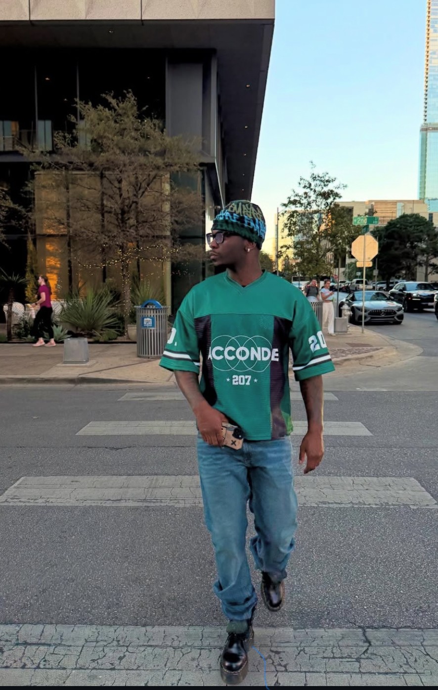 Conversations with Claudio Conde - Voyage Austin