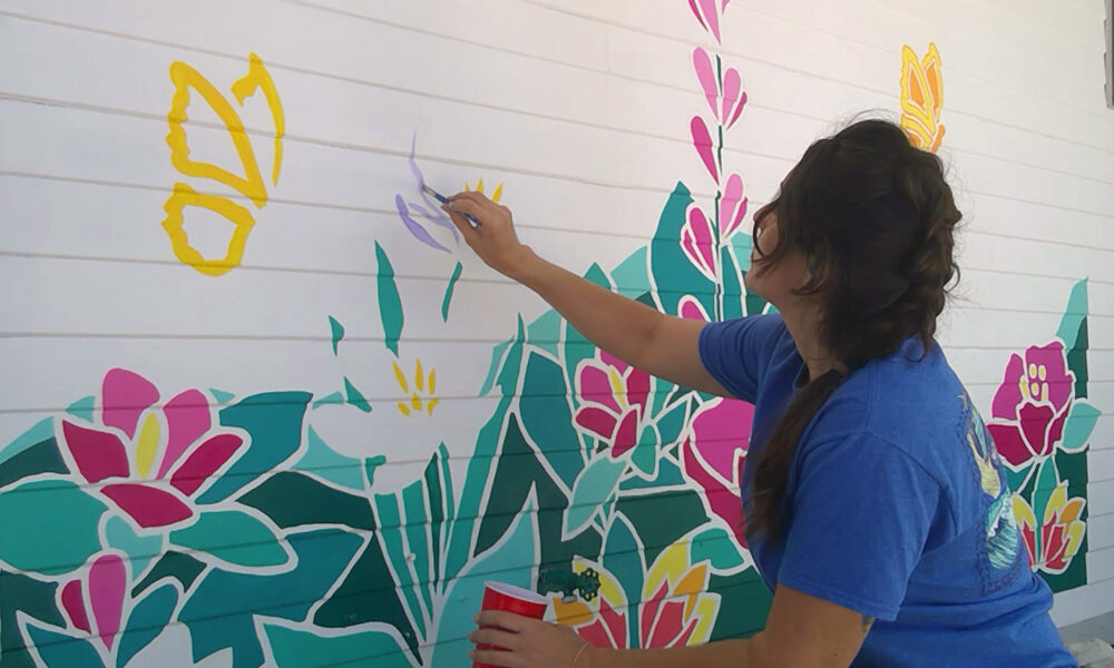 Exploring Life & Business with Laura Lewis of Laura Lewis Art & Design ...