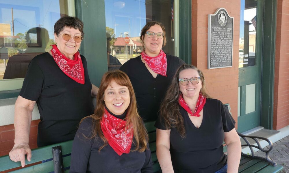 Rising Stars: Meet Rockdale I&GN Depot Museum of Rockdale, East of ...