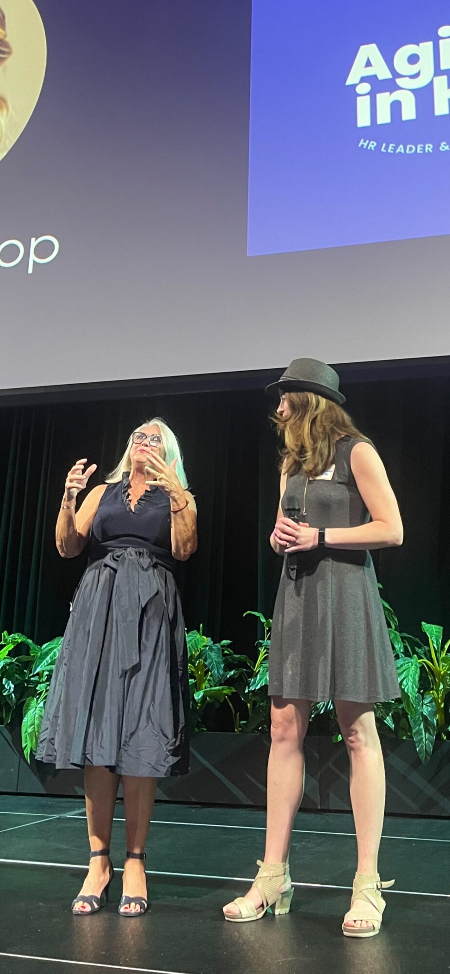 Community Highlights: Meet Mindy Honcoop of Alt HR Hive - Voyage Austin
